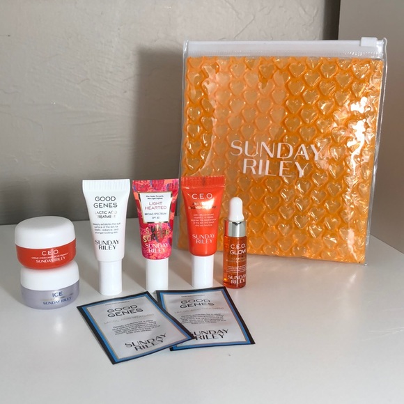 Sunday Riley | Skincare | Sunday Riley Deluxe 9 Piece Sample Set | Poshmark